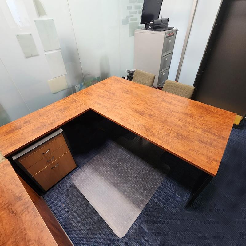 Desk and Return 1800 x 1800 - SOLD - Canterbury Used Office Furniture